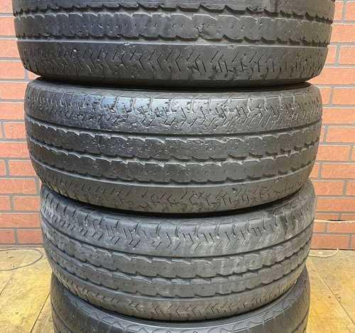 Pirelli Chrono 235/65 R16C 117H