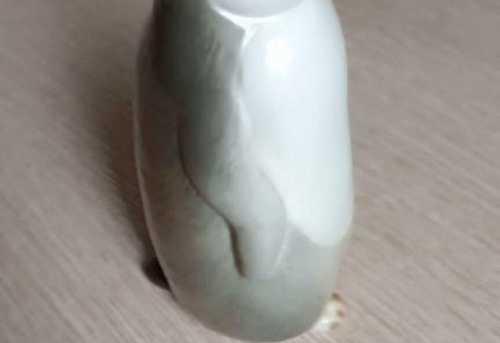 Фарфоровая статуэтка Пингвин
