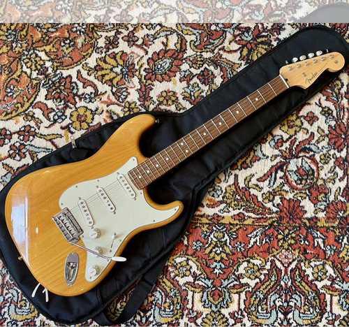 Fender Hybrid II Stratocaster Natural 2021 Japan