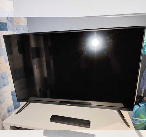 32" (81 см) LED-телевизор Haier 32 SMART TV S1