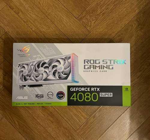 Asus RTX 4080 Super Rog Strix White