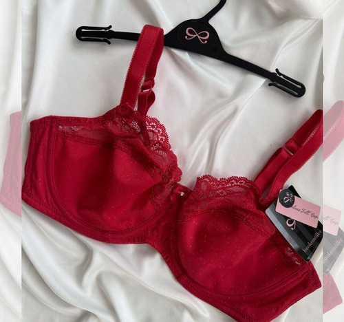 Бюстгальтер 75D Hunkemoller