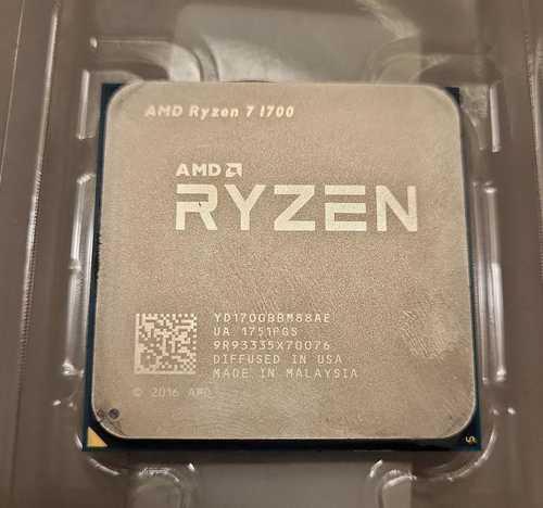 Процессор Ryzen 7 1700