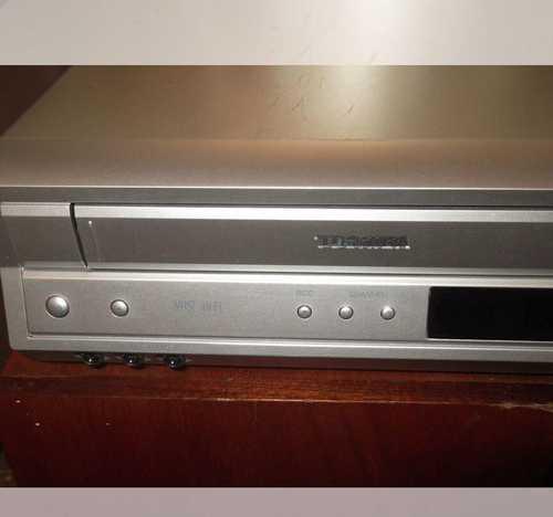 Видеомагнитофон/DVD Toshiba SD-25VL