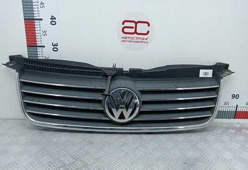 Решетка радиатора для Volkswagen Passat 5 GP