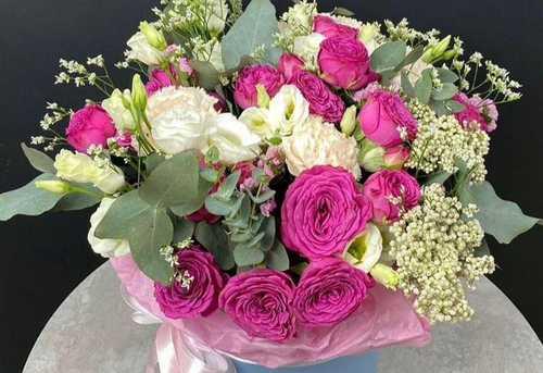 Сборная цветочная коробка с пионовидными розами