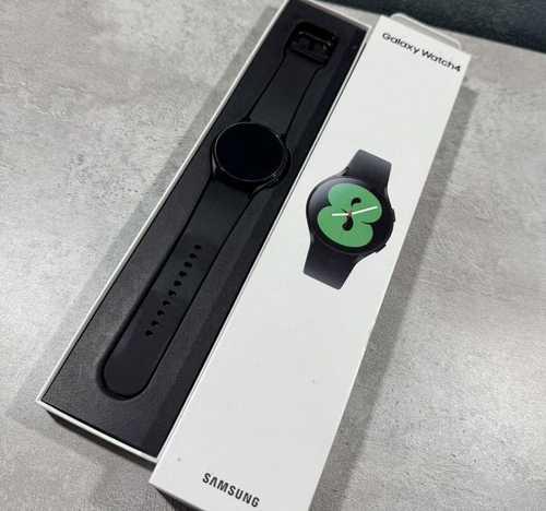 Смарт часы samsung galaxy watch 4