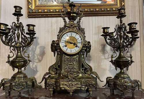 Старинные каминеые часы.Франция