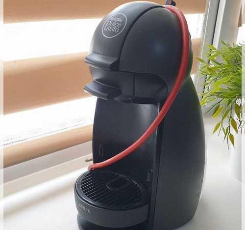 Кофеварка капсульная dolce gusto