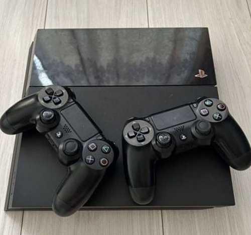 Sony playstation 4 Fat 500 gb + 2 геймпада + игры