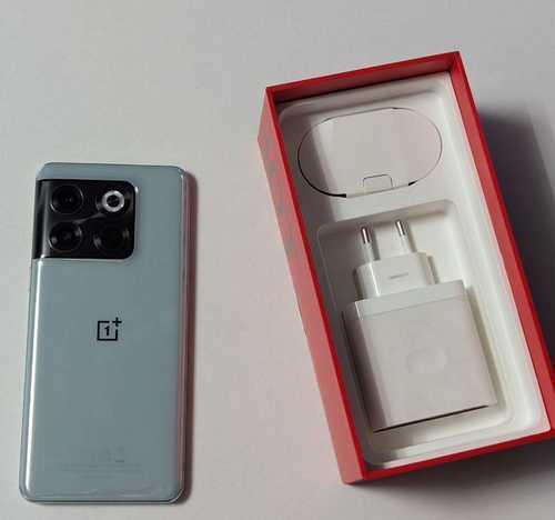 OnePlus 10T, 16/256 ГБ