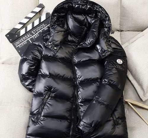 Пуховик moncler