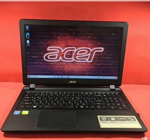 Acer Aspire ES 15 intel N3710 8Gb 256SSD 2Gb