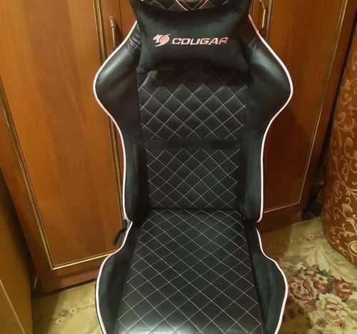 Cougar Armor One EVA