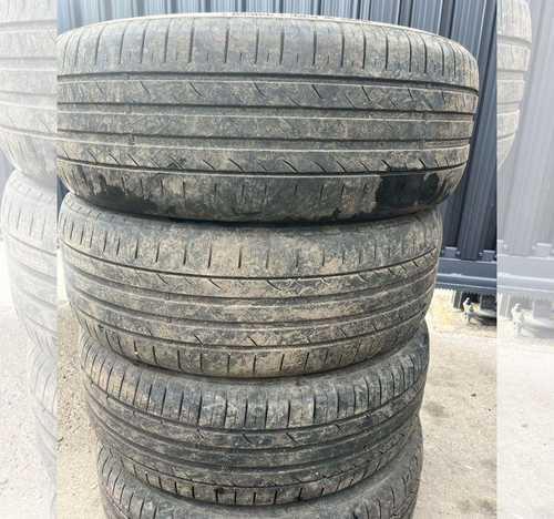 Tracmax X-Privilo TX3 215/55 R17