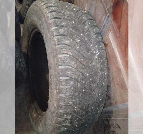 Nokian Tyres Hakkapeliitta 10p SUV 235/65 R17