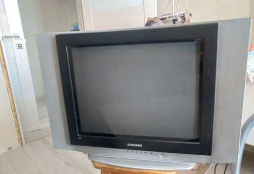 Телевизор samsung 22 в рабочем состоянии