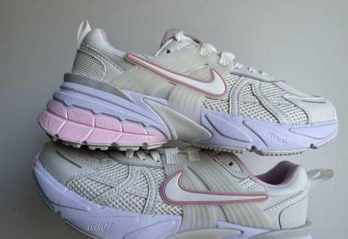 Nike v2k run runtekk женские кроссовки