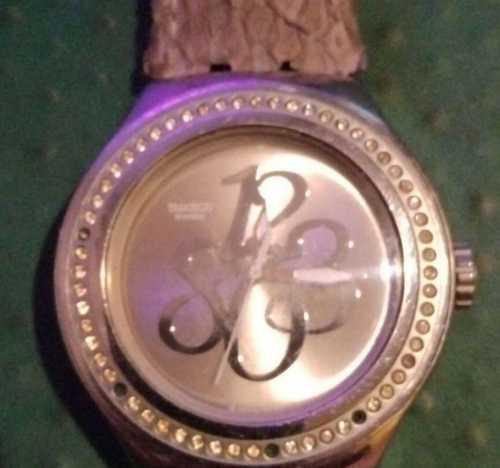 Часы женские Swatch