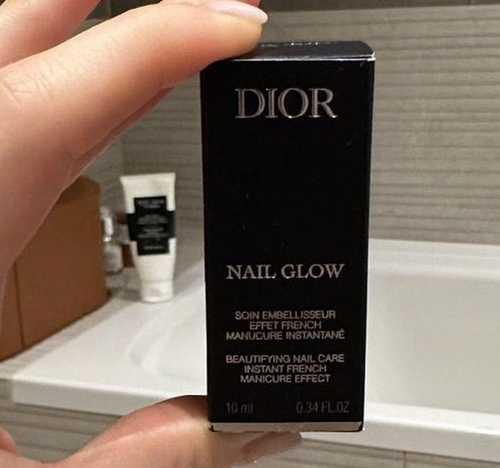 Dior nail glow лак для ногтей