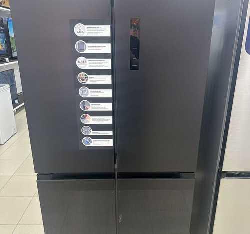 Холодильник Lex LCD 505 BlID
