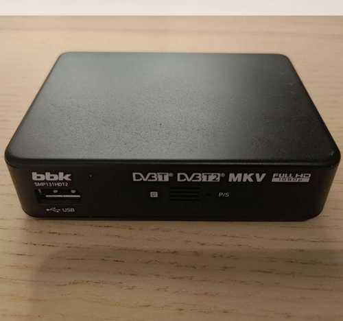 DVB-T2 ресивер BBK SMP131HDT2