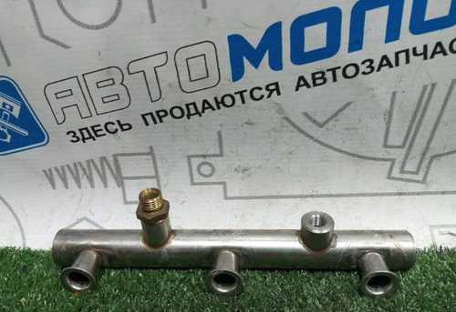 Топливная рампа Audi A6 4G2 4G5 C7 CHV chva