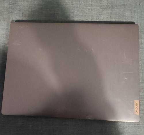 Lenovo IdeaPad 3 14ada05