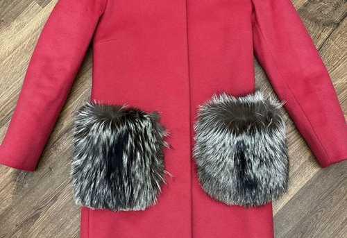 Новое утепленное пальто кашемир 40-42