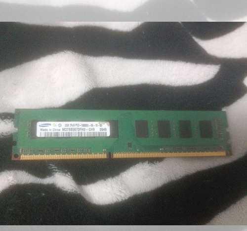 Оперативная память ddr3 4 gb 1333 Samsung