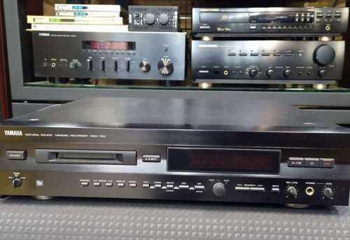 Minidisc recorder Yamaha mdx-793