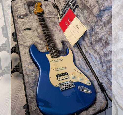 Fender American Ultra Stratocaster Cobra Blue