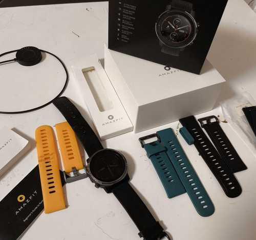 Часы Amazfit Stratos 3