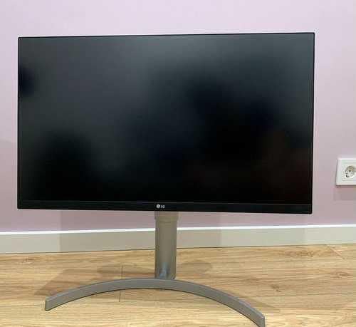 Монитор LG 27UL650-W