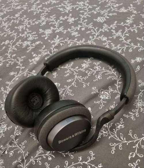 Bowers wilkins px5