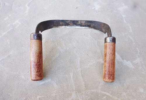 Старинный плотницкий инструмент - скобель