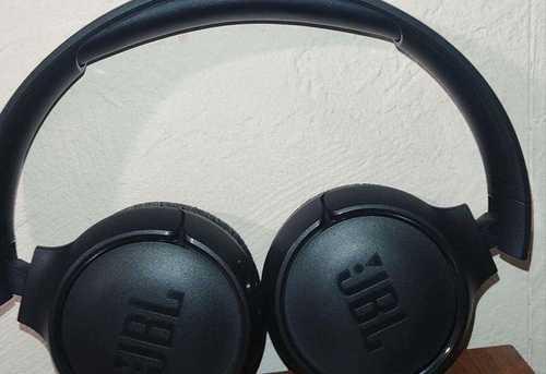 Bluetooth-гарнитура JBL Tune 500BT черный
