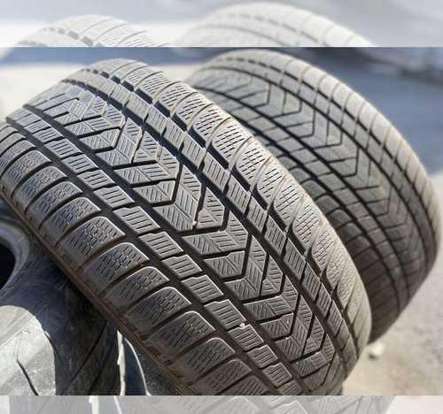 Pirelli Scorpion Winter 275/45 R21