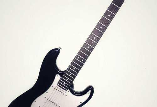 Электрогитара Squier MM Stratocaster HT Black