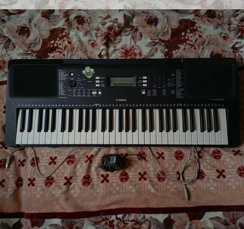 Синтезатор Yamaha psr e363