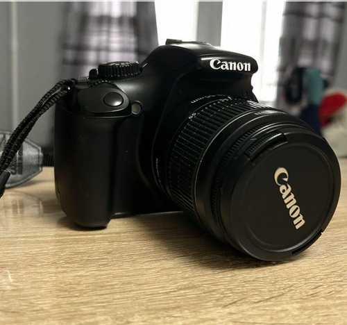 Фотоаппарат Canon EOS 1100D