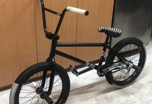Велосипед BMX (+все, что может понадобиться)