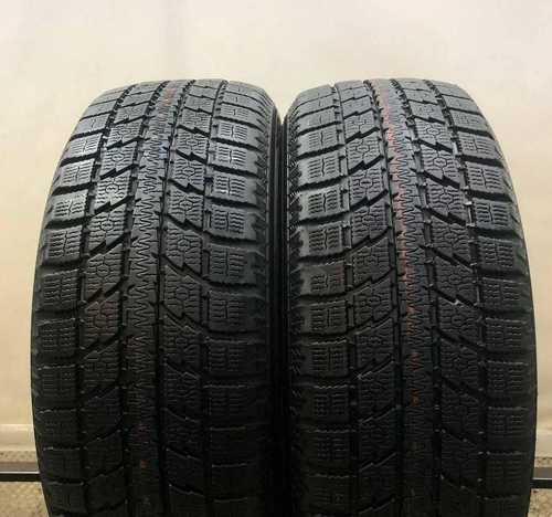 Toyo Observe GSi-5 225/60 R17 99Q