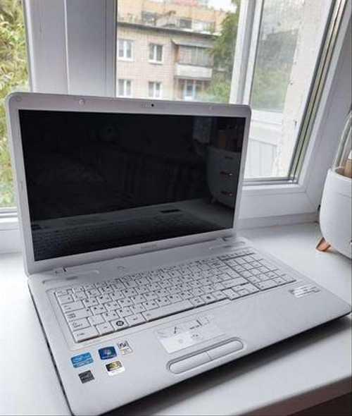 Ноутбук toshiba satellite c670-14k