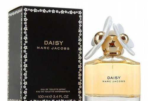 Marc Jacobs Daisy