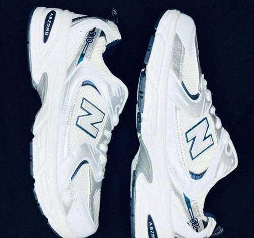 New Balance 530