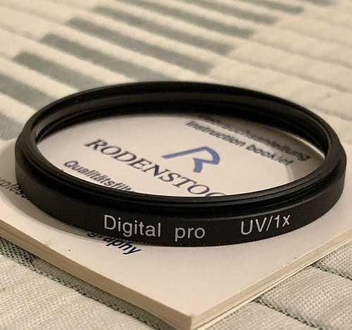 Rodenstock Digital pro UV 1x 49mm MC