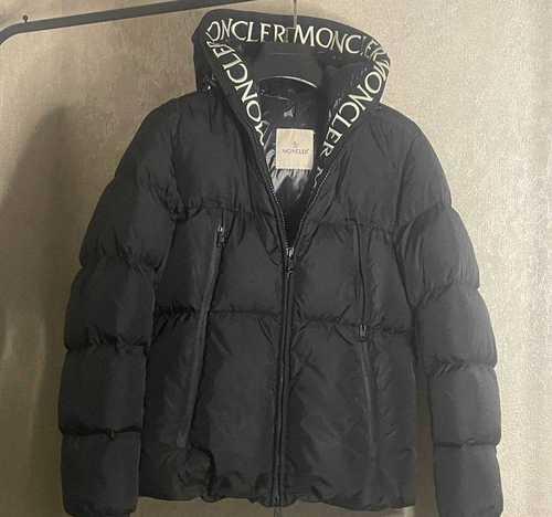 Пуховик moncler оригинал