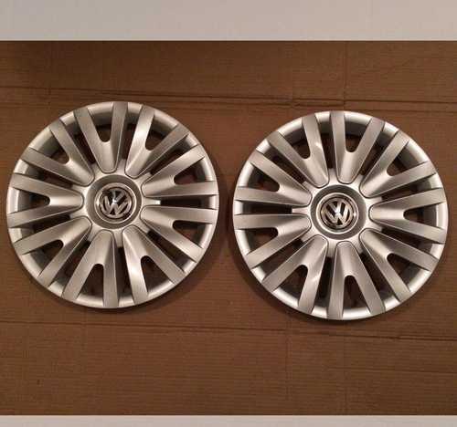Колпак колеса VW Golf 6 5K0601147H