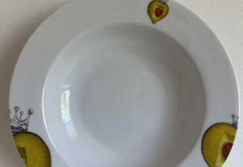 Фарфоровая тарелка для супа